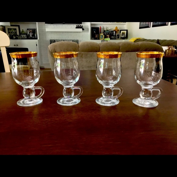 Dining | Beautiful Vintage Gold Rim Cups 4 | Poshmark